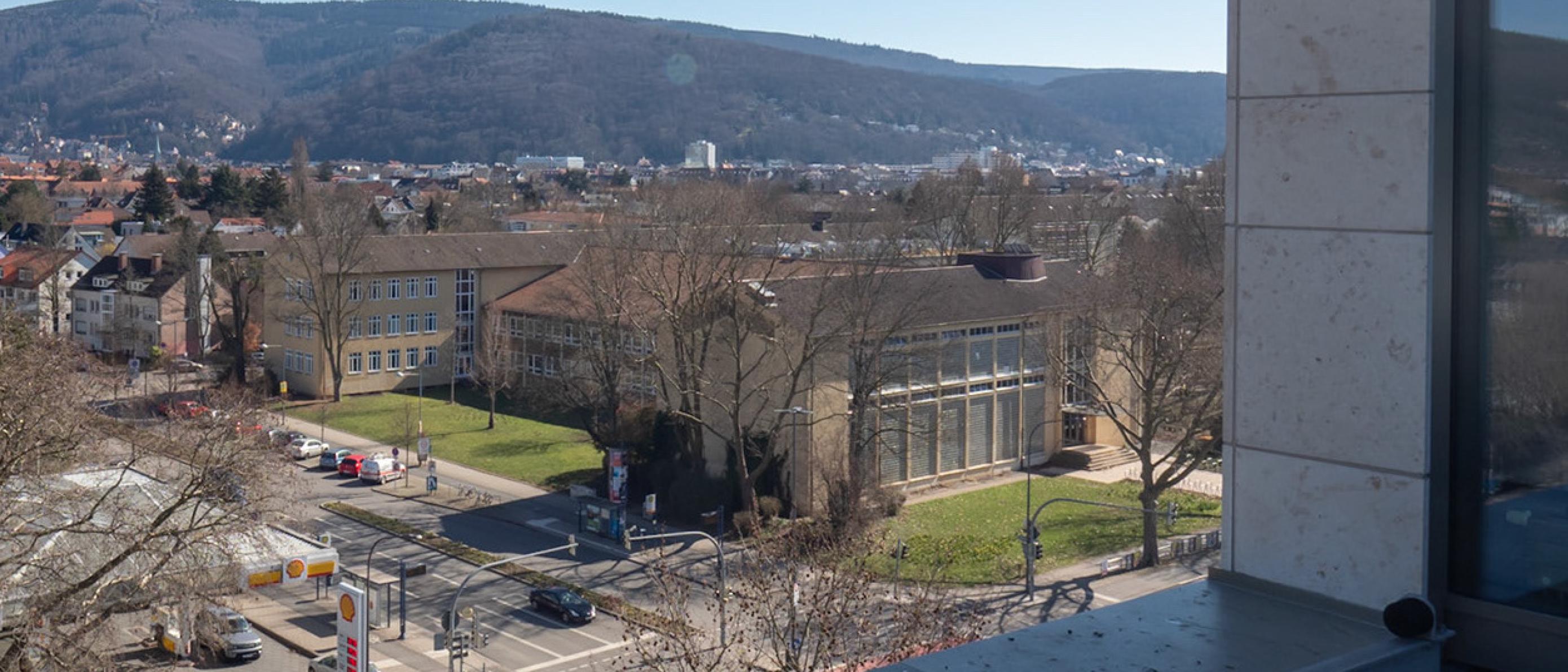 Application Bachelor Programs - Faculty of Mathematics and Computer Science